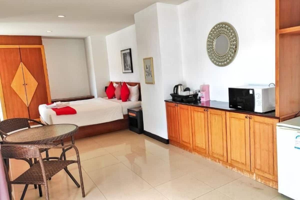 Quarto Familiar, varanda, vista para a montanha | Kitchenette privada