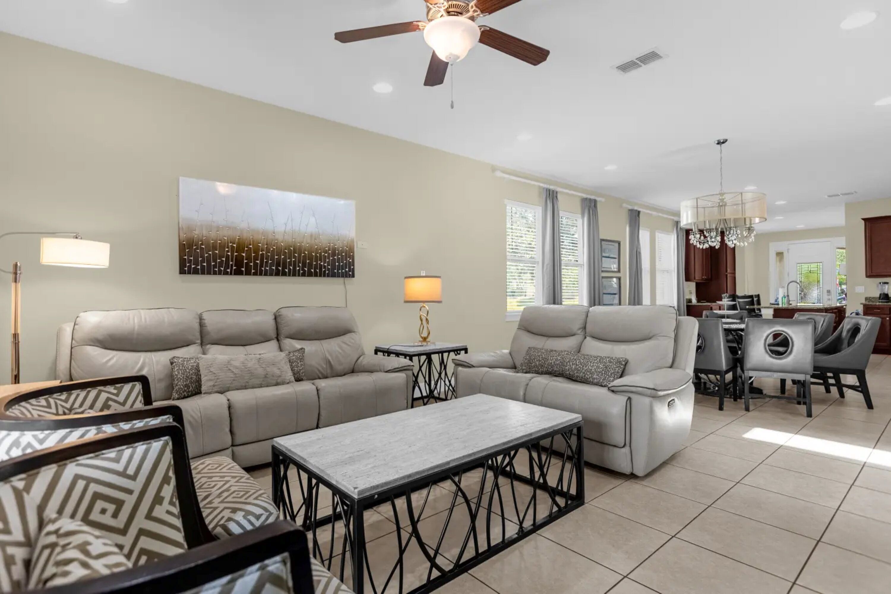 Casa (Multiple Bedrooms) | Interior