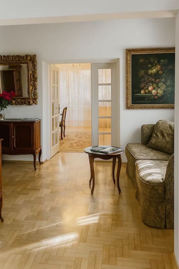 Spacious 6 Bedroom Kraków Home, Prime Location, Ac & Heat Perfect For Groups - クラクフ