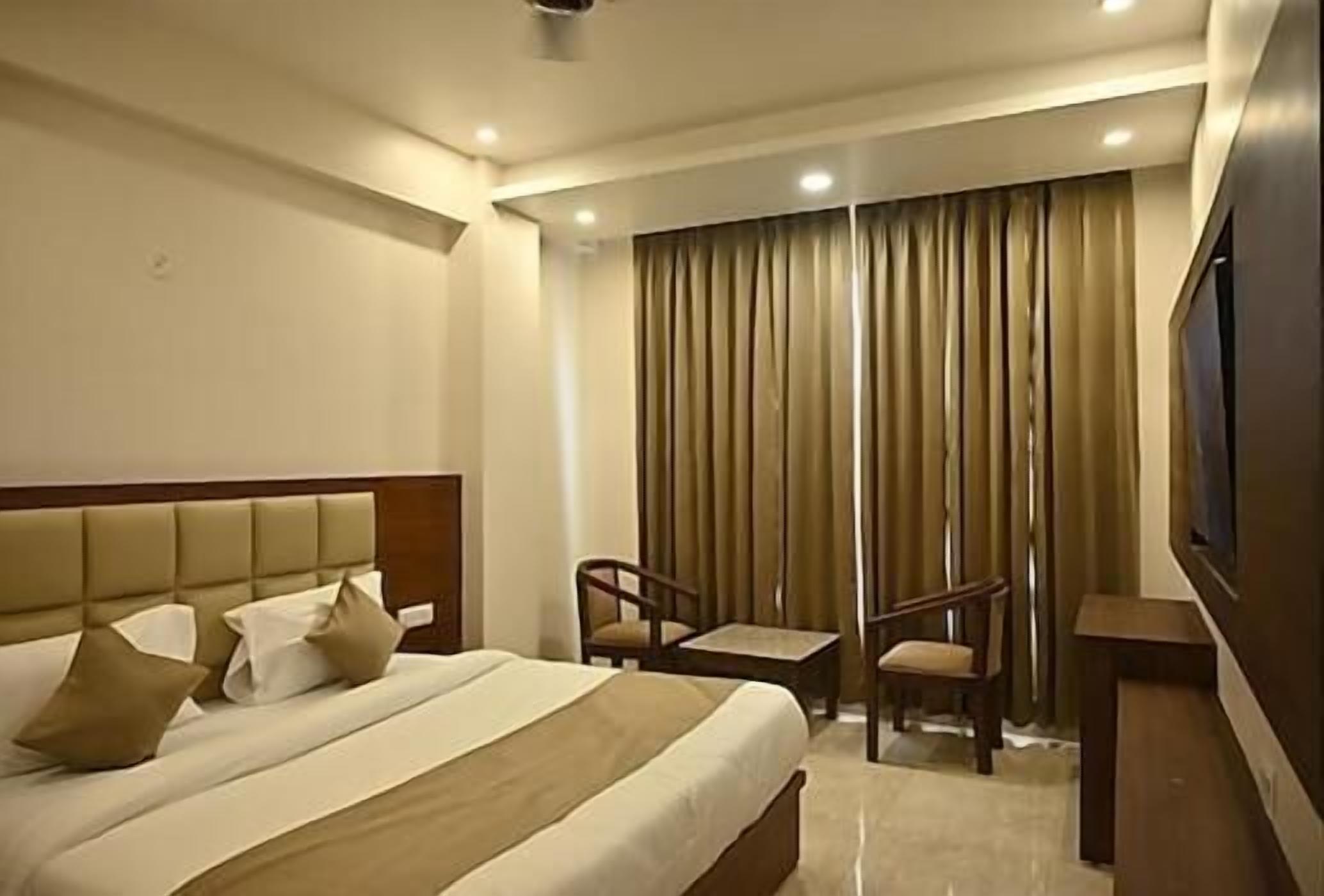 Secretária adequada para computadores portáteis, Wi-fi grátis 