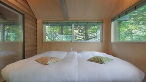 Casa de Campo Deluxe | Cofre no quarto, com decoração personalizada 