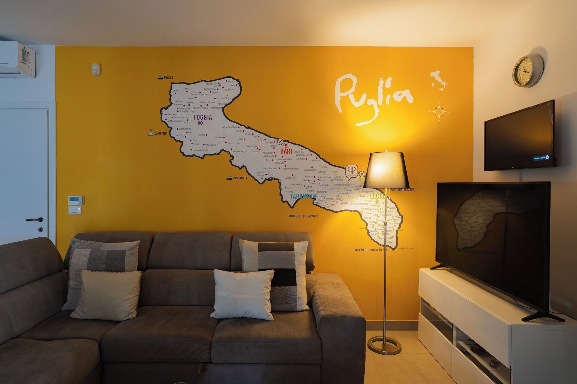 Wonderful Private Villa For 12 Guests With A/c, Wifi, Private Pool And Tv, Close To Ostuni - Brindisi