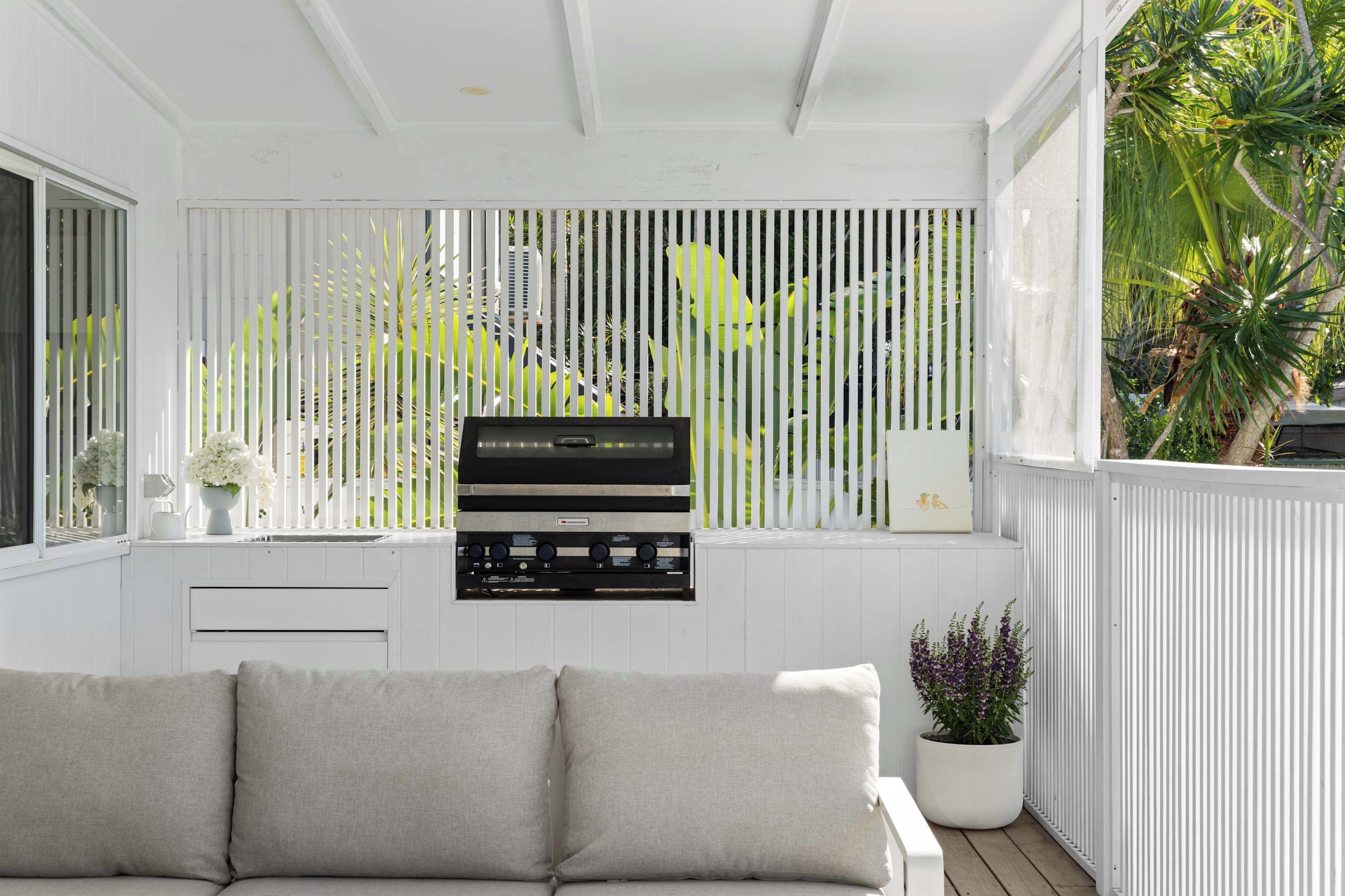 Palm Cove Retreat - Walk To Beach & Cbd - Maroochydore