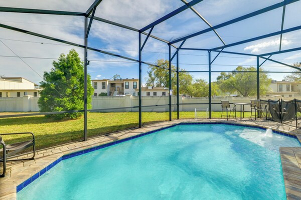 Golf, Dine & Unwind Poolside! Haines City Getaway - Winter Haven, FL