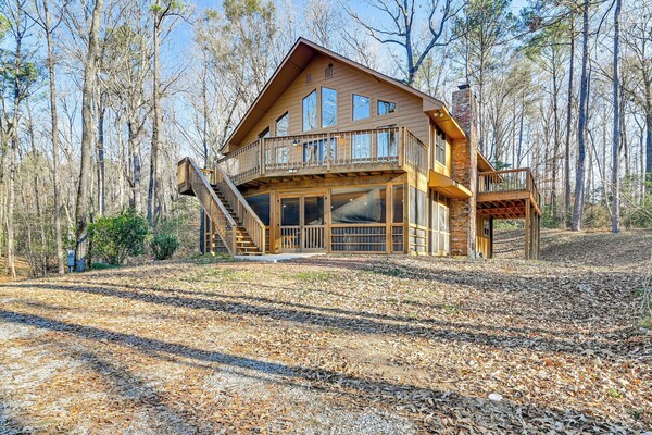 Boat & Relax! Wooded Northport Home On 60 Acres - Tuscaloosa, AL