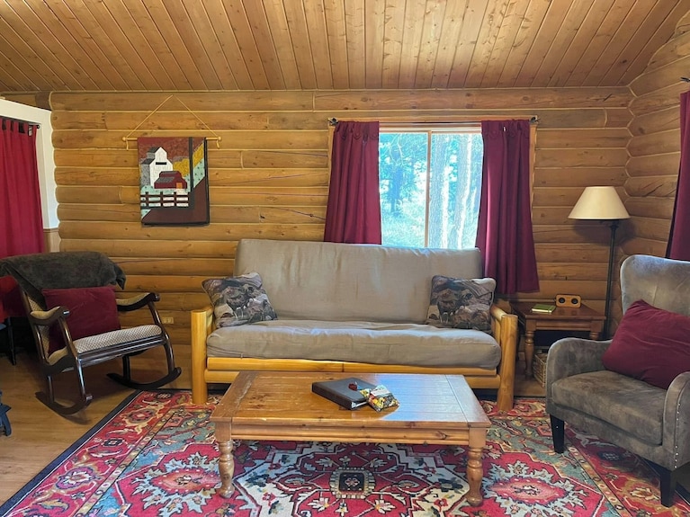 Cozy Niobrara River Cabin - Nebraska