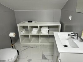 Quarto Duplo | Casa de banho