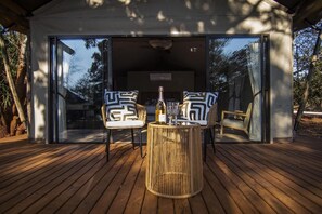 Quarto Duplo ou Twin Deluxe, varanda | Terraço/pátio interior