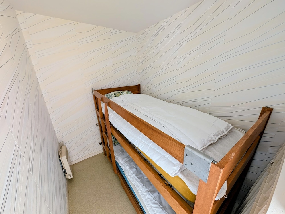 Bright Apartment with superb views of the port Reviews, Deals & Photos ...