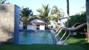 Piscina externa
