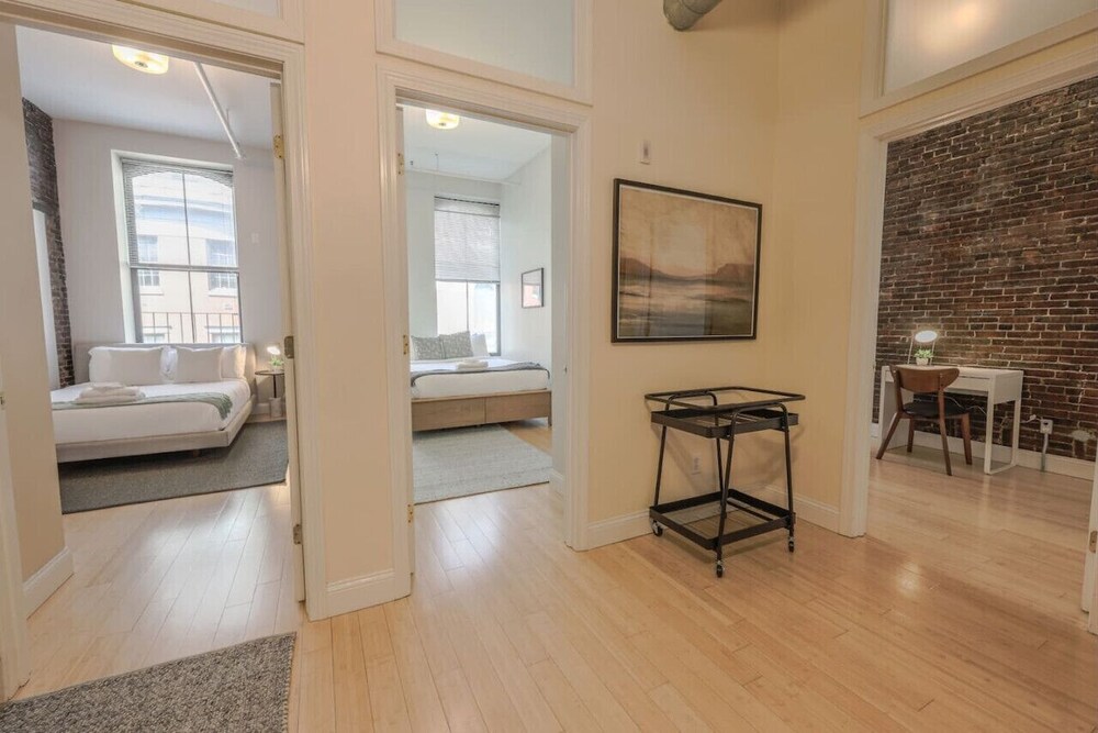 Simple & Spacious Apartment! Reviews, Deals & Photos 2026 - Vrbo