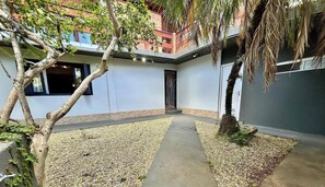 Fachada da propriedade