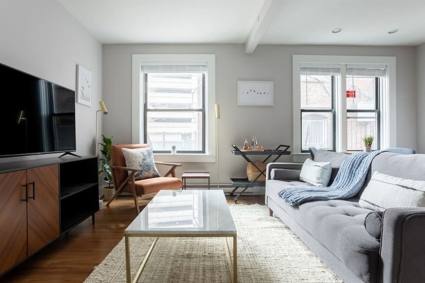 `Work From Boston` For Summer! Short + Long Stays For Nurses, Business And Leisure - Malden, MA