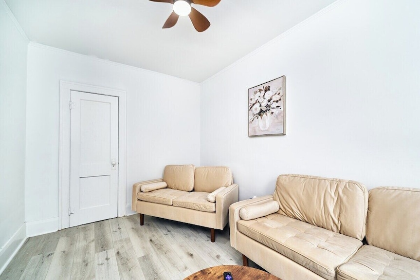 3 1342 · Bright Quiet One Bedroom Apartment - Ford Field Detroit