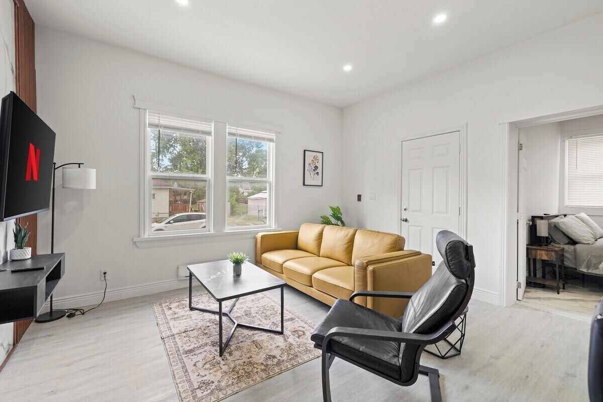 219 · New Build Cozy 2 Bedroom Unit - Windsor