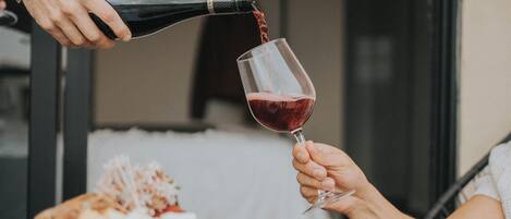 Quarto Deluxe, varanda, vista para a piscina | Terraço/pátio interior