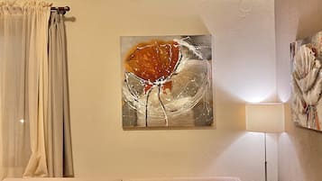 Apartamento, varanda, vista para o mar | Sala de estar