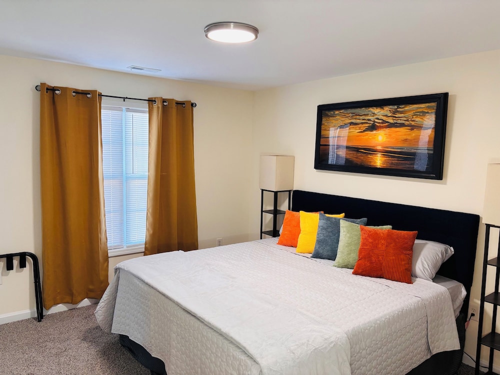 3-bedroom townhome in peaceful Havelock, 5 minutes from MCAS Cherry ...