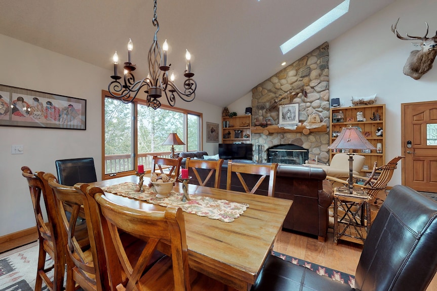 Great Location Near National Park & Town With A Deck & Mountain View - Estes Park, CO