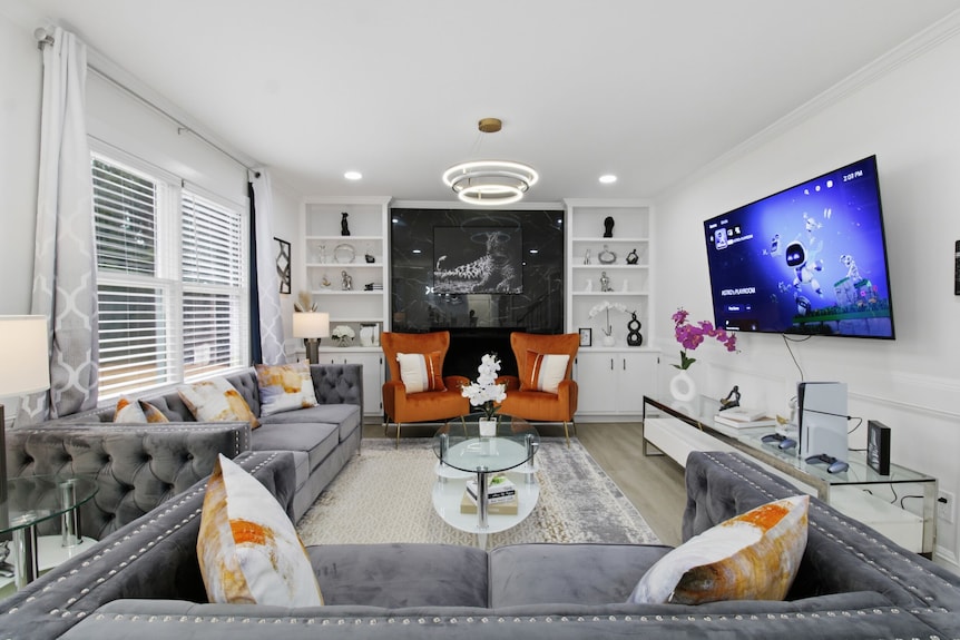 Elegant 4br Home In Grayson-cozy, Modern & Relaxing Stay. - Snellville, GA