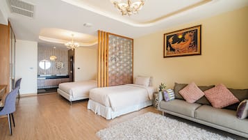 Quarto Familiar, vista para o mar | Sala de estar