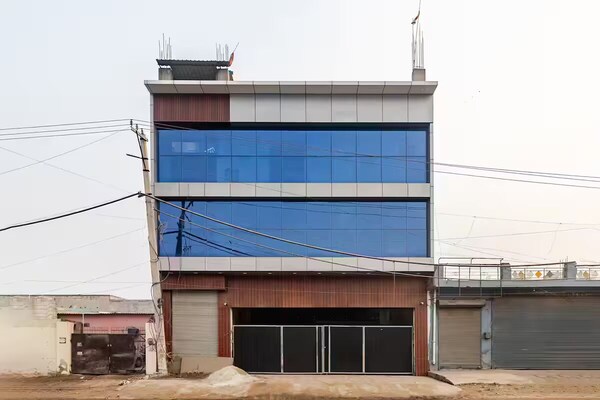 The Goura Palace Hotel And Restaurant - Faridabad