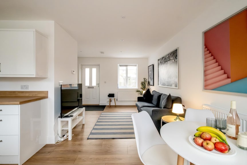 Dray Cottage, Leiston, Near Sizewell (Sleeps 4) - Suffolk