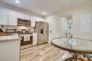 Casa (2 Bedrooms) | Interior