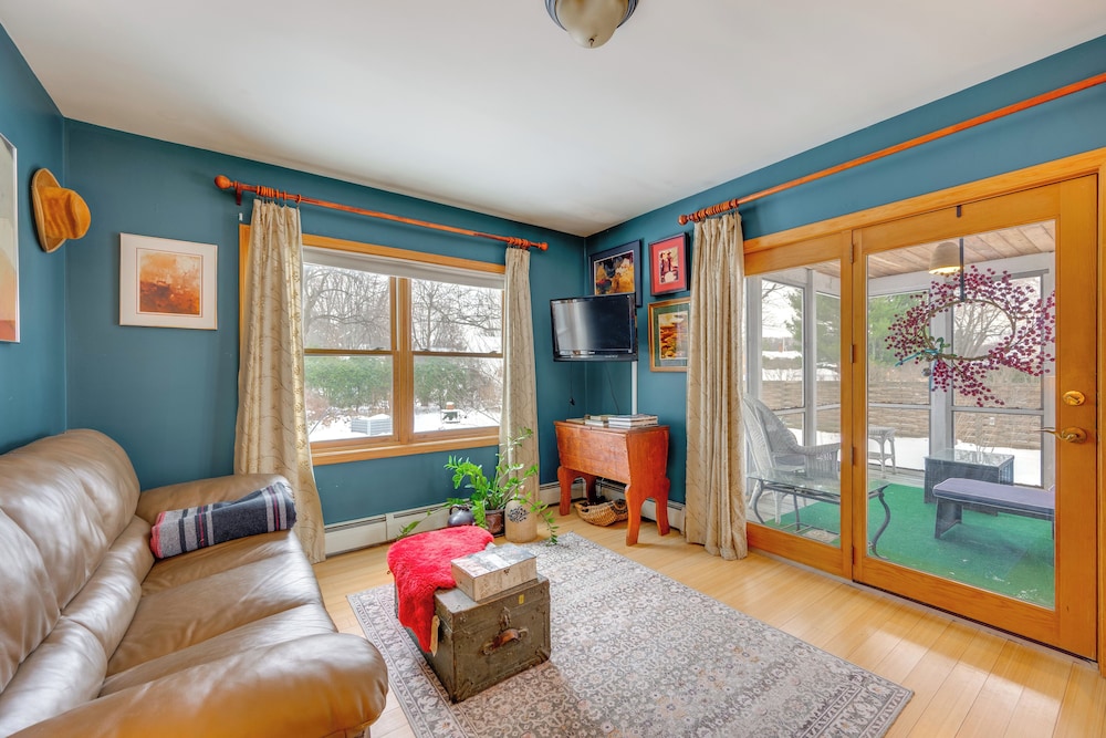 2 Mi To Main Street! Cozy Burlington Guest Suite - Vermont