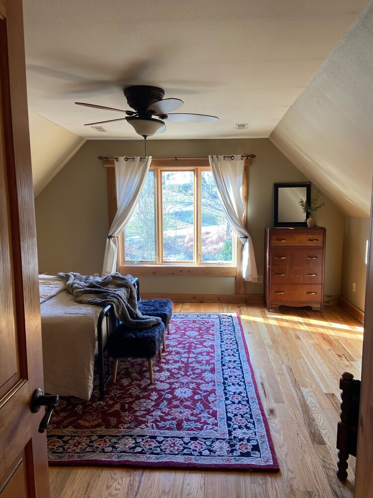 Cozy Cabin on 4 Acres with Fishing Pond Close to Town - Wilkes County ...