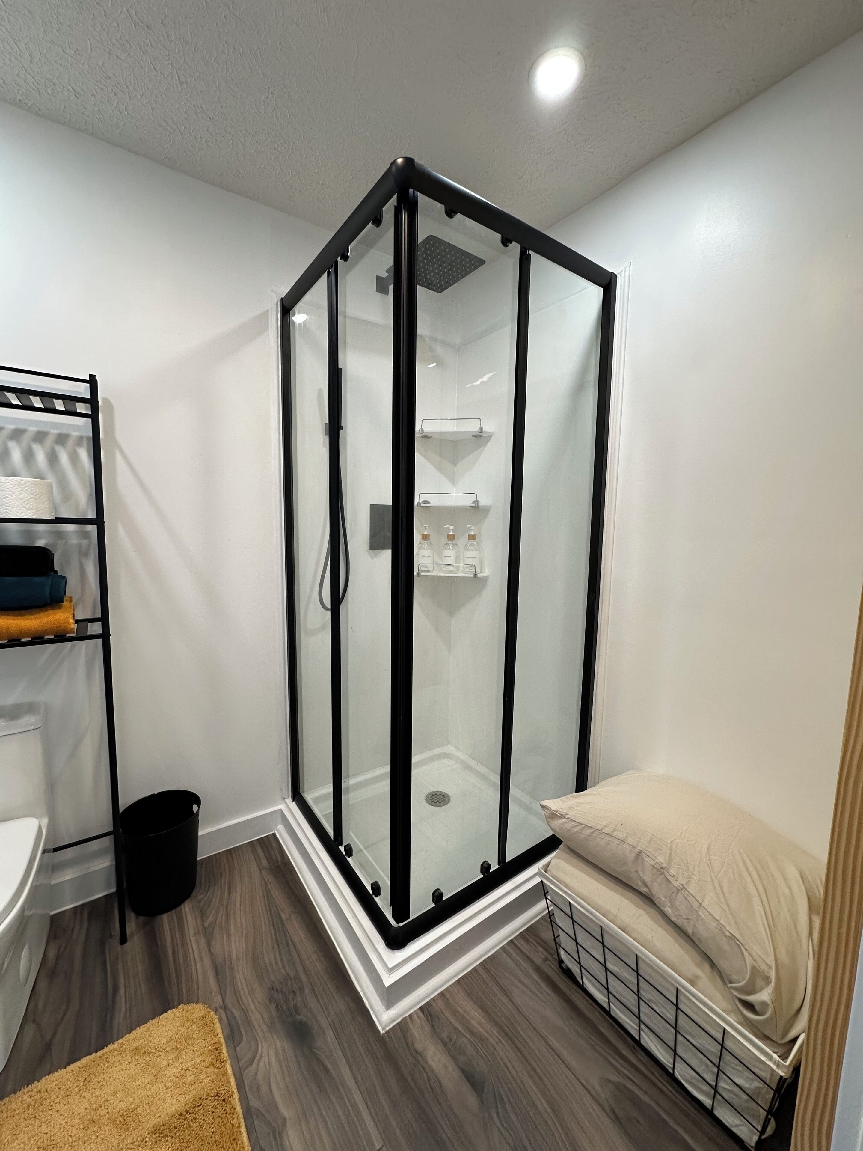 The Buckley- Unique Container Home, 5 Minutes From Downtown Athens And Ou. - Athens, OH