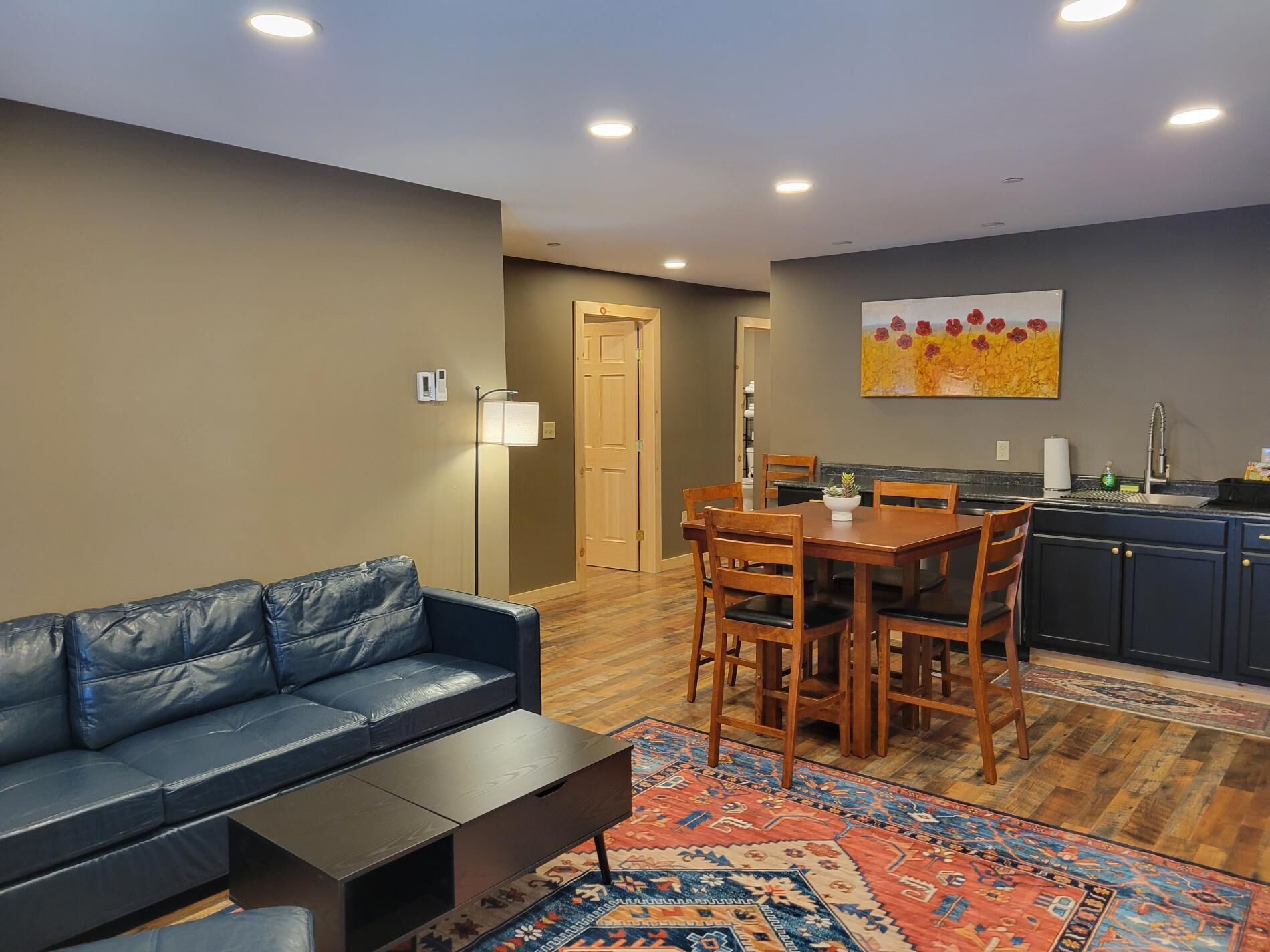 H2 - Two-bedroom Apartment - Lake Placid, NY