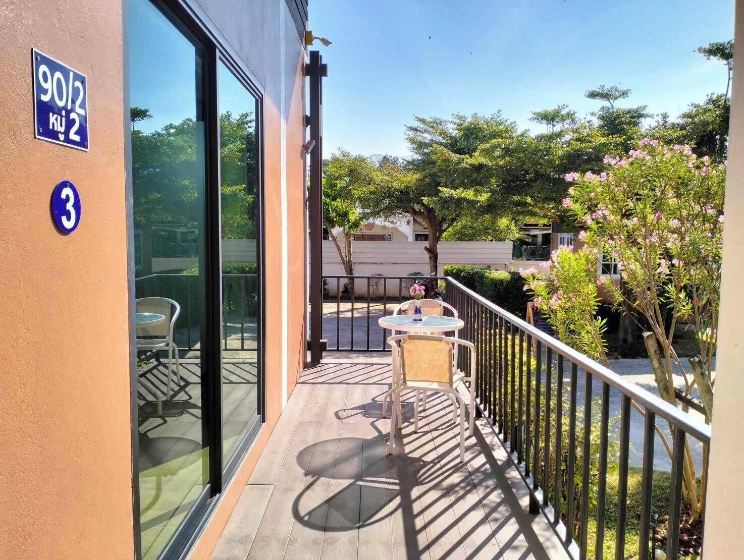 Quarto, não fumadores, não se aceitam animais de estimação | Refeições ao ar livre