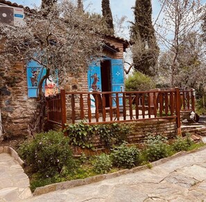 Quarto standard | Cofres nos quartos, individualmente decorados