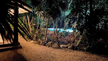 Casa, 4 quartos, varanda, vista para o jardim | Terrenos do alojamento