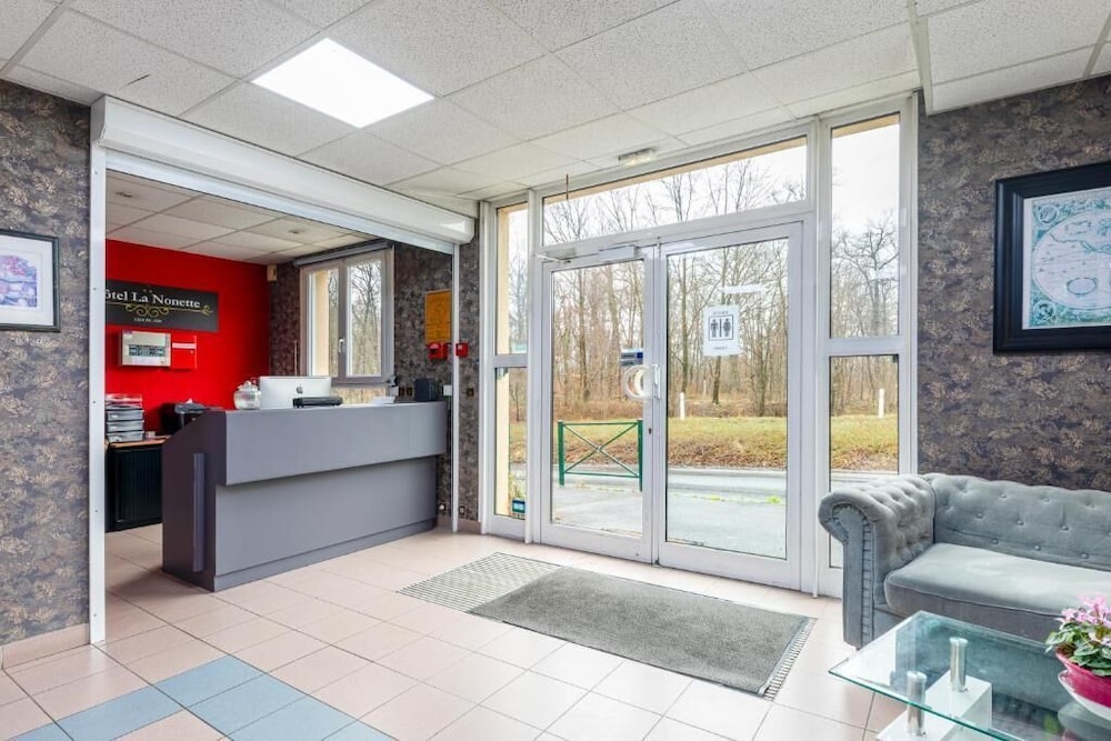 オテル ラ ノネット - Luzarches