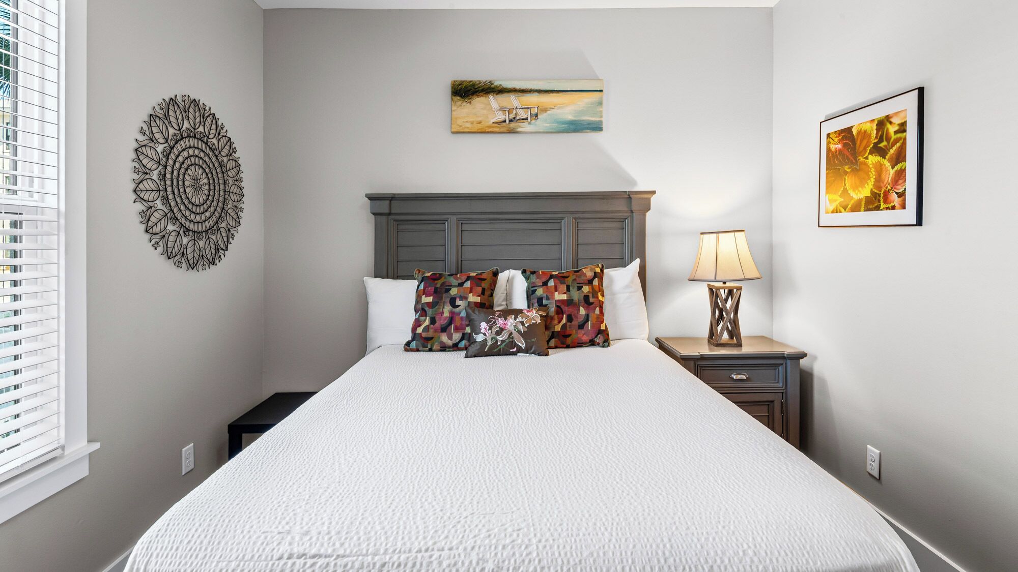 Apartamento em Condomínio Fechado, 2 camas queen-size, varanda (Hidden Lake Condominiums 314) | 2 quartos, com decoração personalizada, com mobília individualizada 