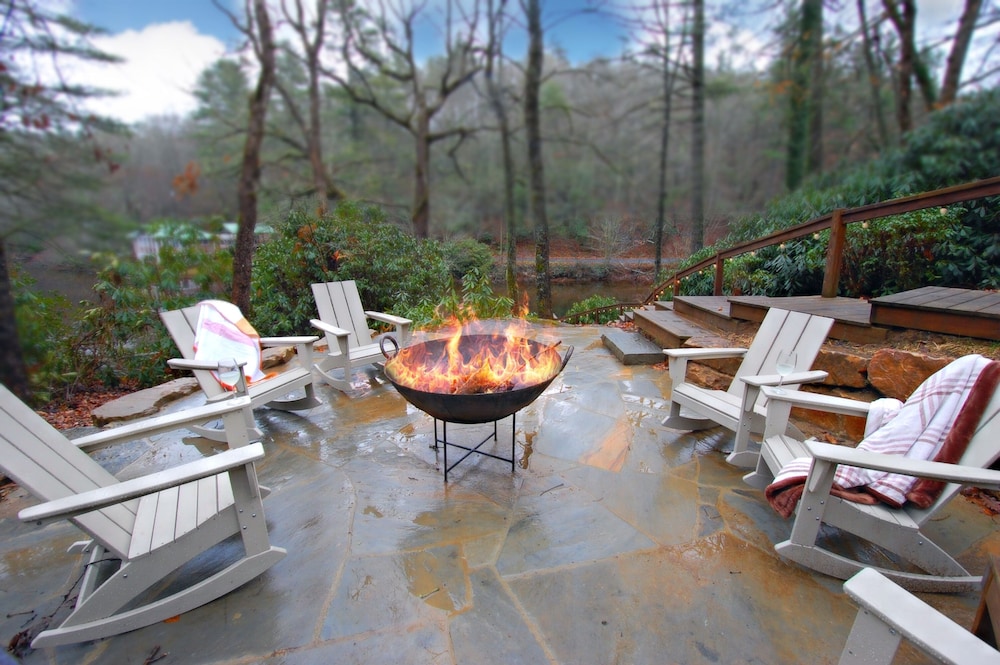 Highlands Hideout - Highlands, NC