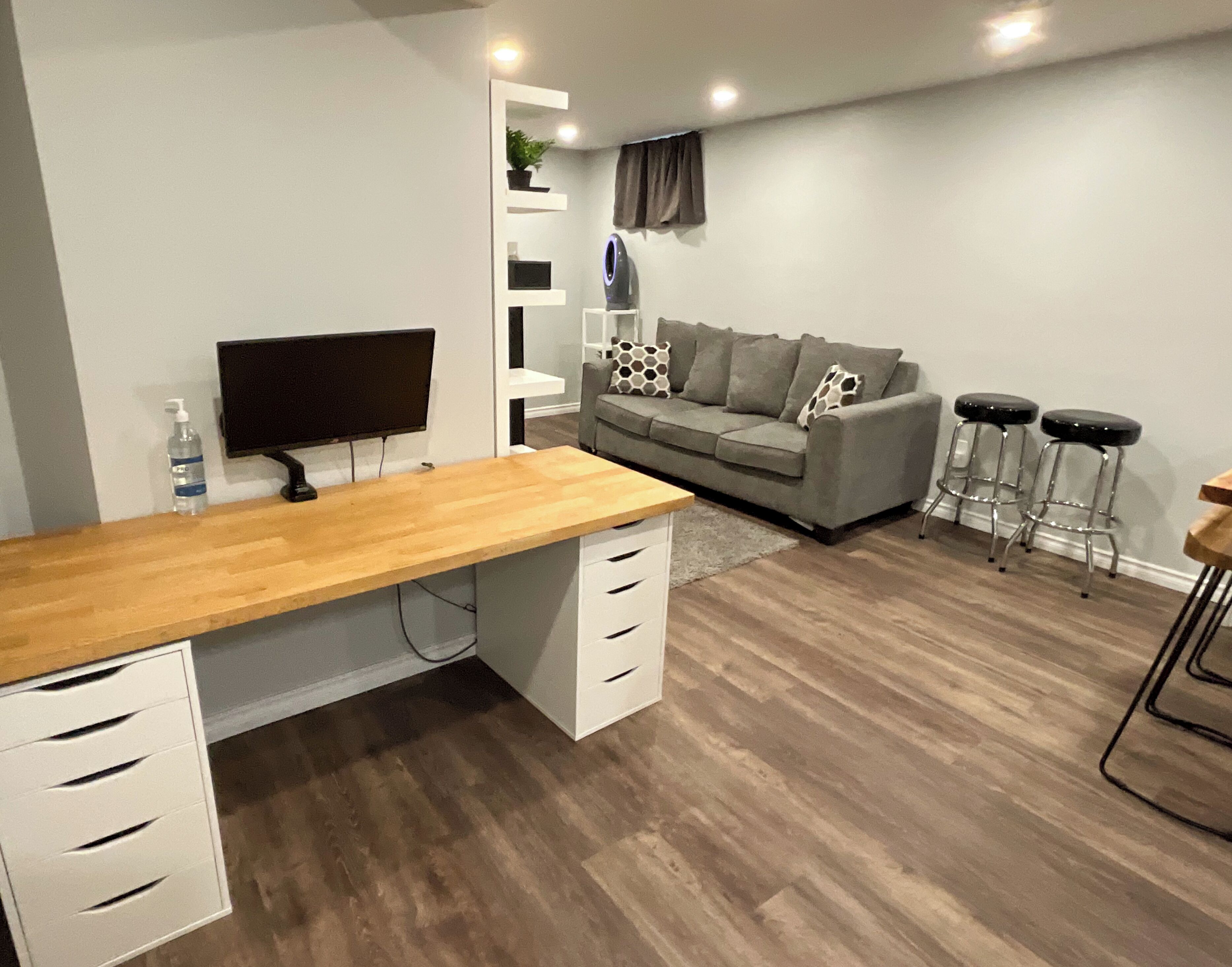 Cozy Basement Apartment (700 Sq Ft) With Full Kitchen - Orangeville