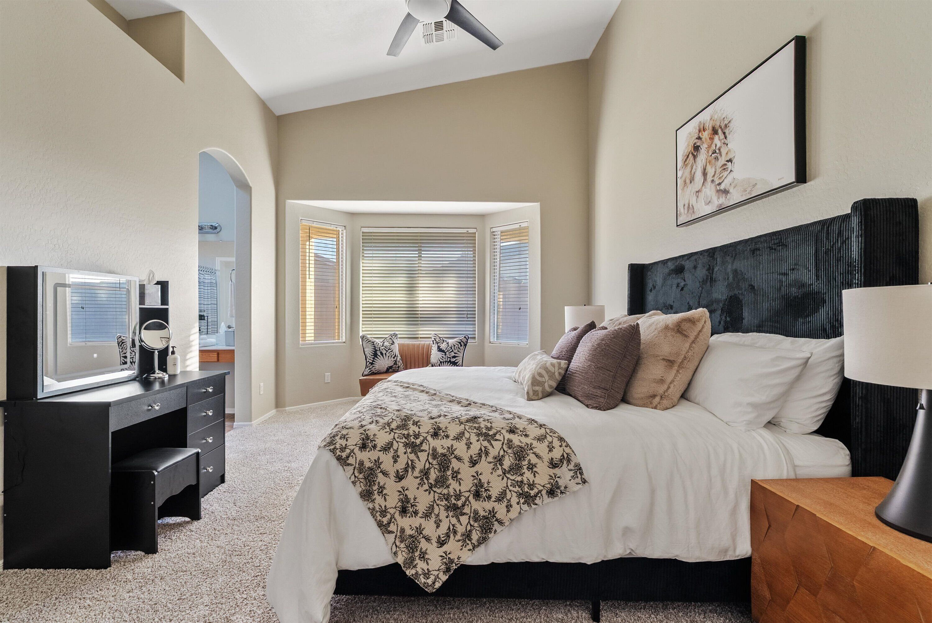 Spacious 4-bedroom House In A Golf Course Community In Queen Creek - Queen Creek, AZ