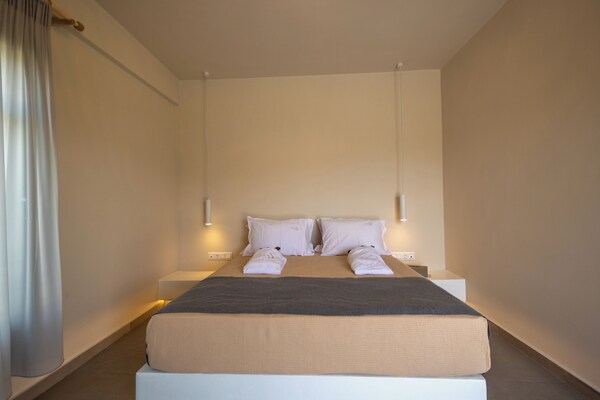 Onar Hotel Kimolos - Greece