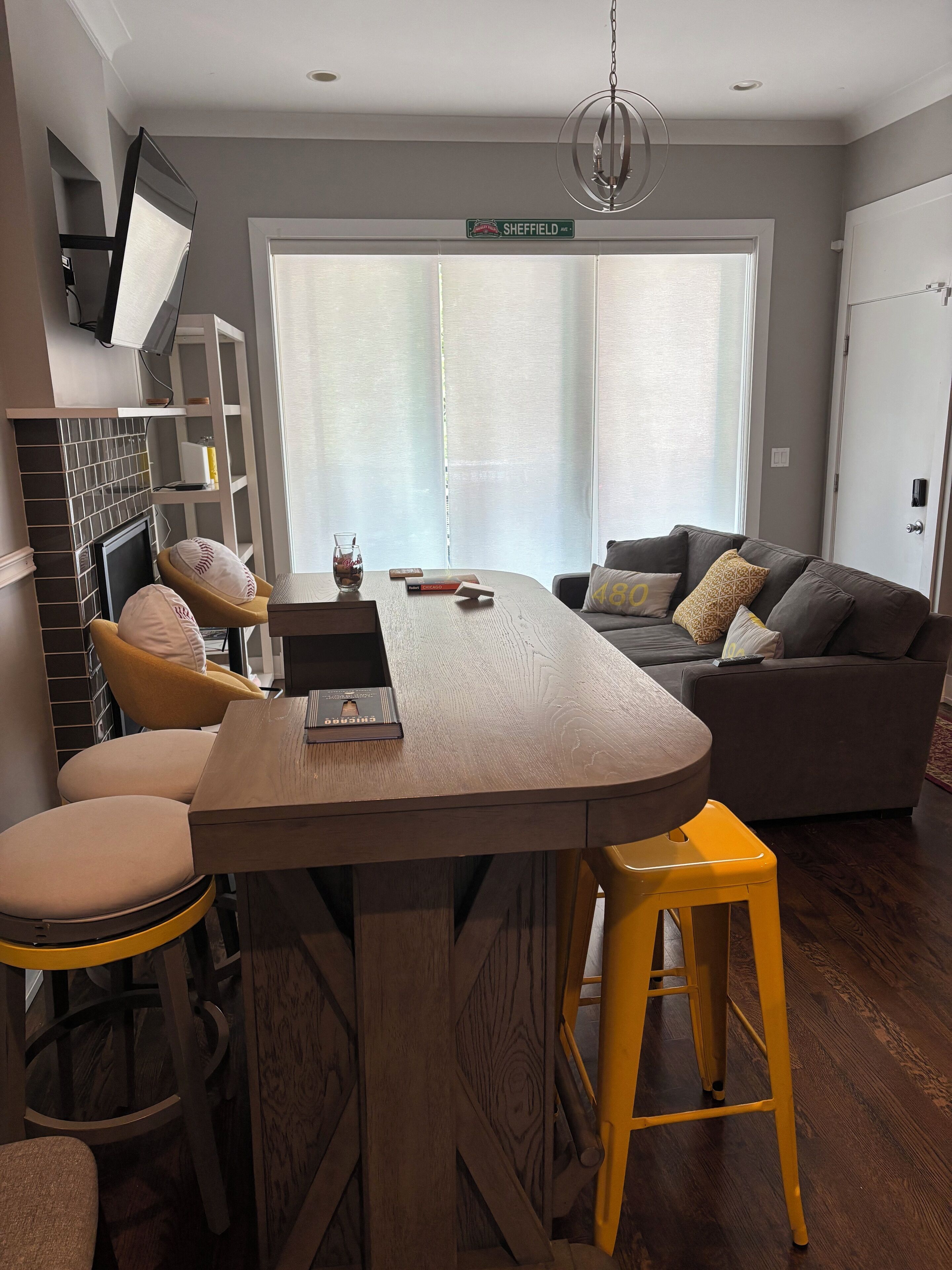 Calling All Cubs Fans: Beautiful 4-bedroom Condo Across From Wrigley Field - Chicago, IL