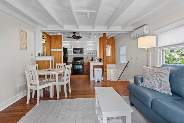 The Old Apartment - Fort Pierce, FL