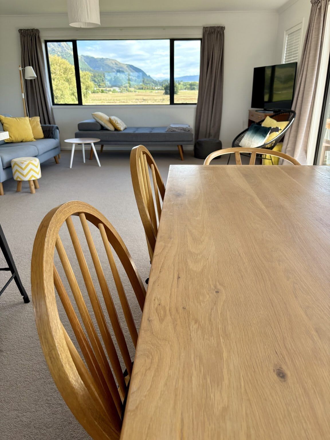 Pohara Escape - Bright Interiors & Scenic Views - Tākaka
