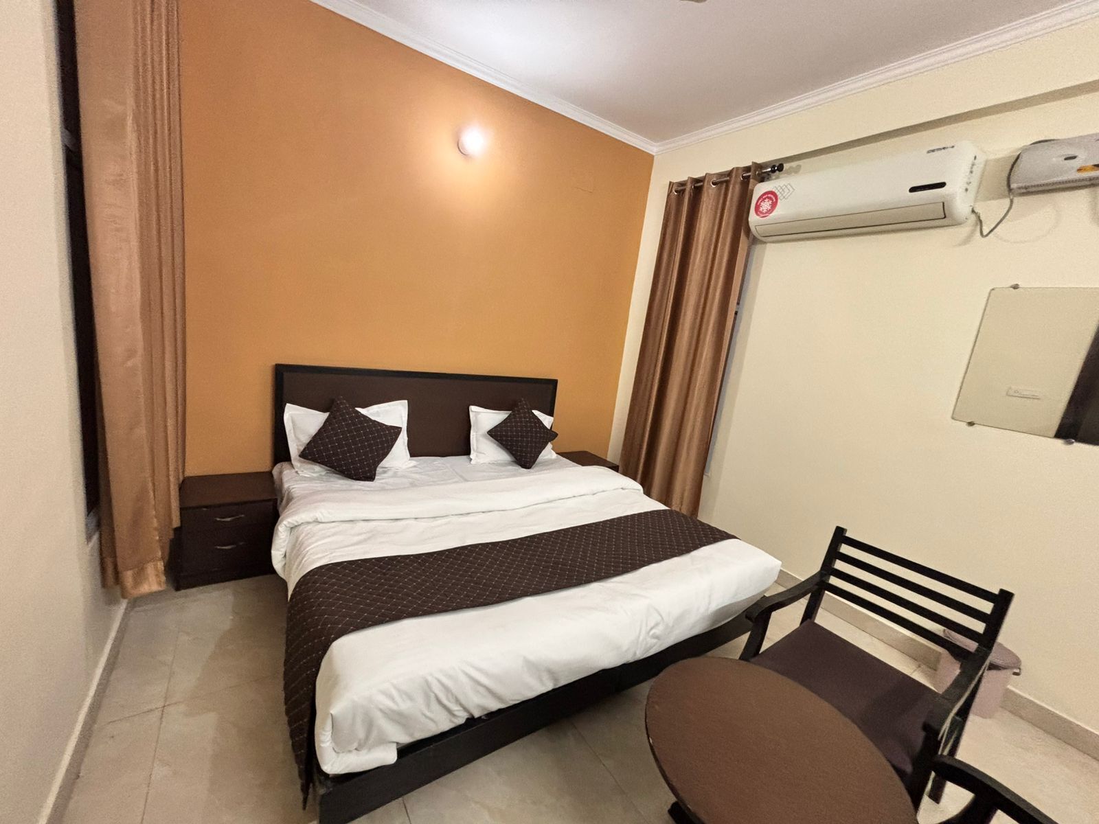 Quarto Deluxe | Wi-fi grátis, roupa de cama fornecida 