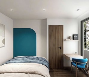 Apartamento clássico, sacada, vista para a cidade | Escrivaninha, espaço de trabalho para notebook, Wi-Fi de cortesia