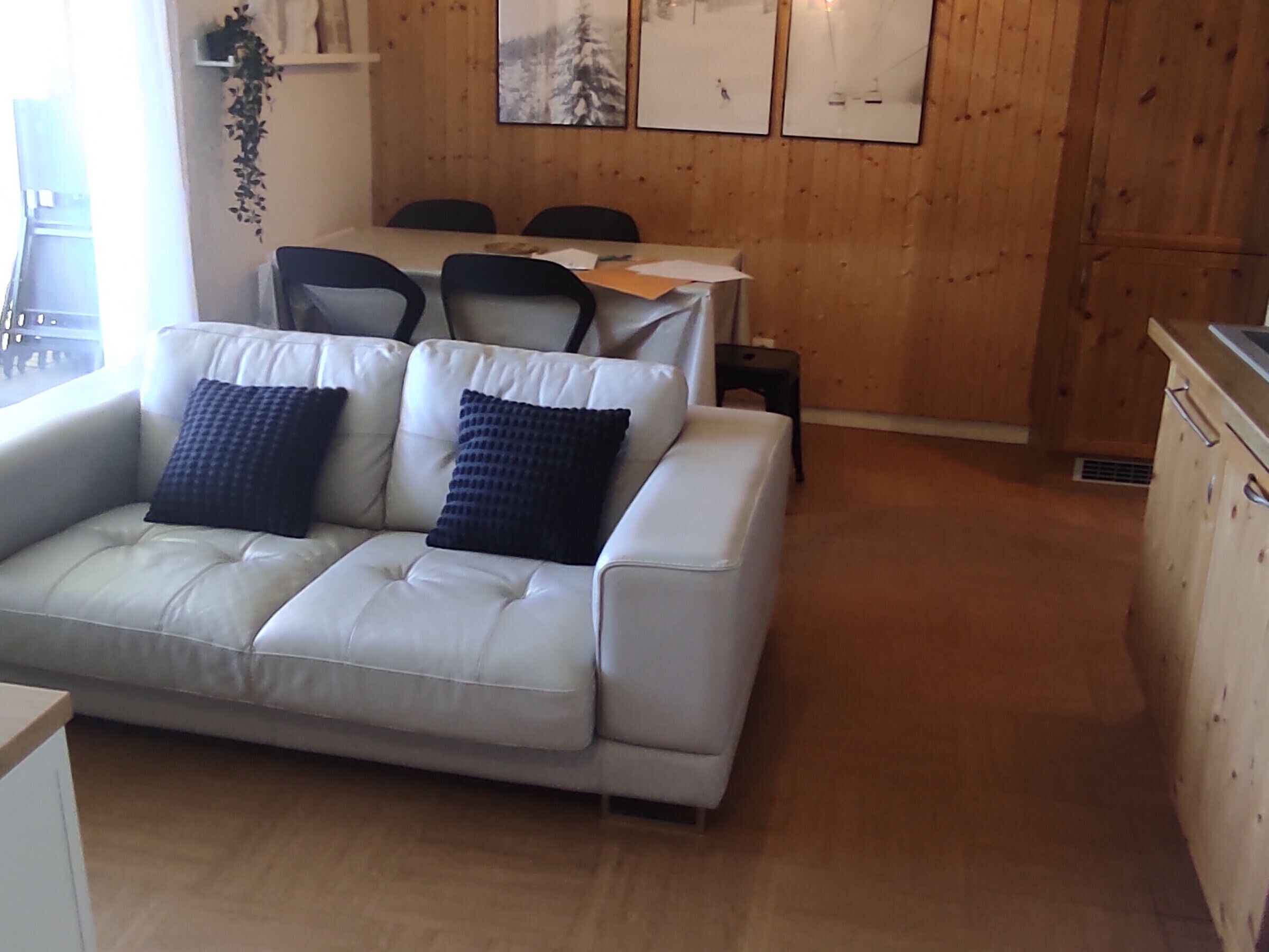 Appartement Spacieux Pour 6 Avec Wifi Et Parking, Super Besse - Lac Chambon