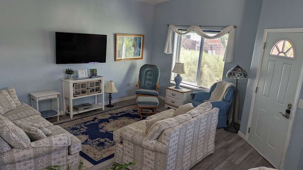 2-bedroom Independant Cottage In Mid-tucson, Near Rincon Hs, Tmc And St. Josephs - Tucson, AZ