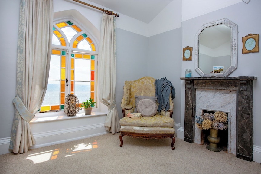 3 Beach House - Three Bedroom Apartment, Sleeps 5 - Sidmouth