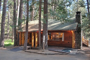 Chalé (2 Bedrooms) | Exterior